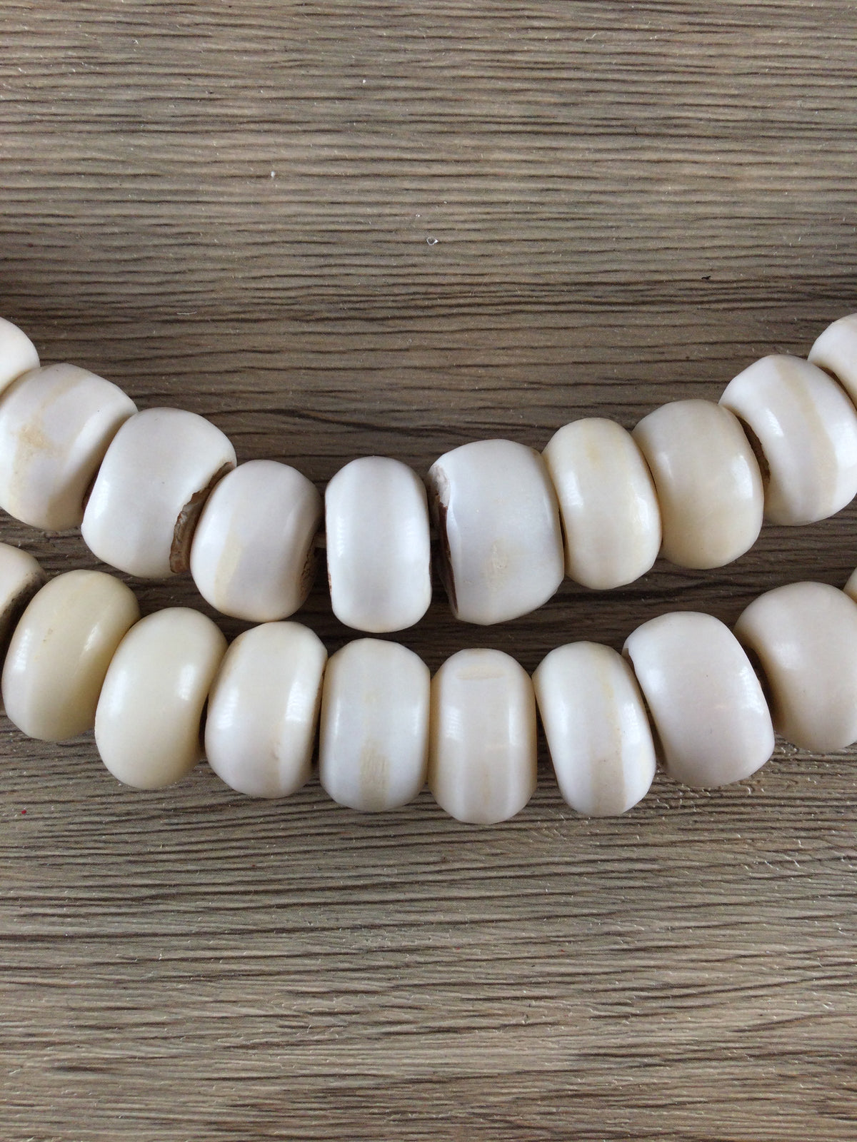 Hidden Gems: Large Kenya White Bone Beads (2 3 Beads With Loose Core ...