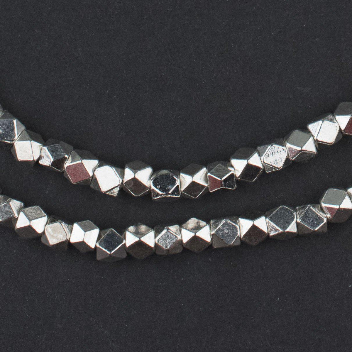 Shiny Silver Diamond Cut Beads (4mm) — The Bead Chest
