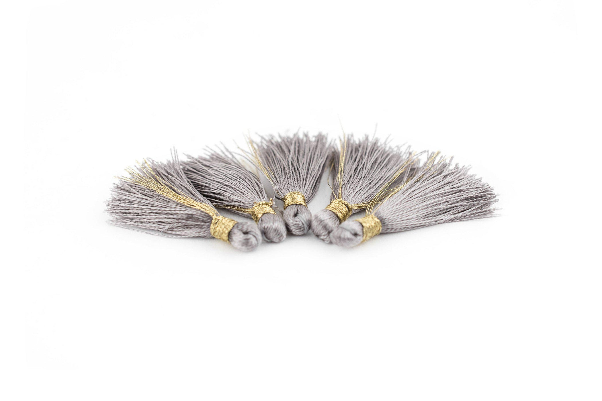 Silver Color 3cm Silk Tassels (5 Pack) — The Bead Chest