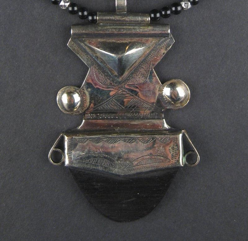 Niger Tuareg Pendant — The Bead Chest